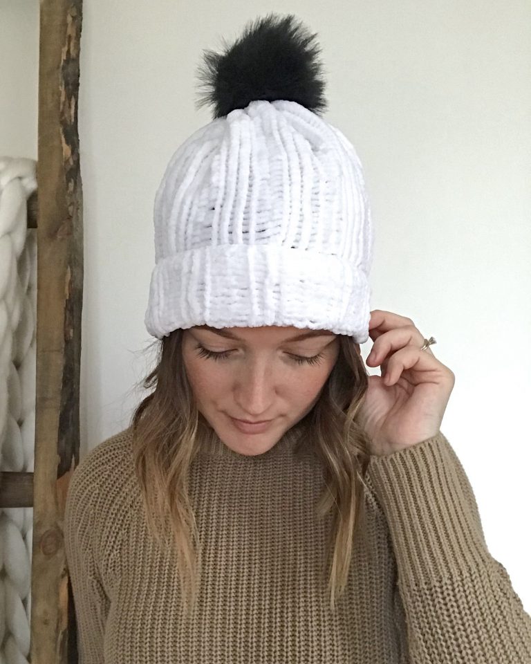 Ribbed Chenille Hat Pattern | SimplyMaggie.com