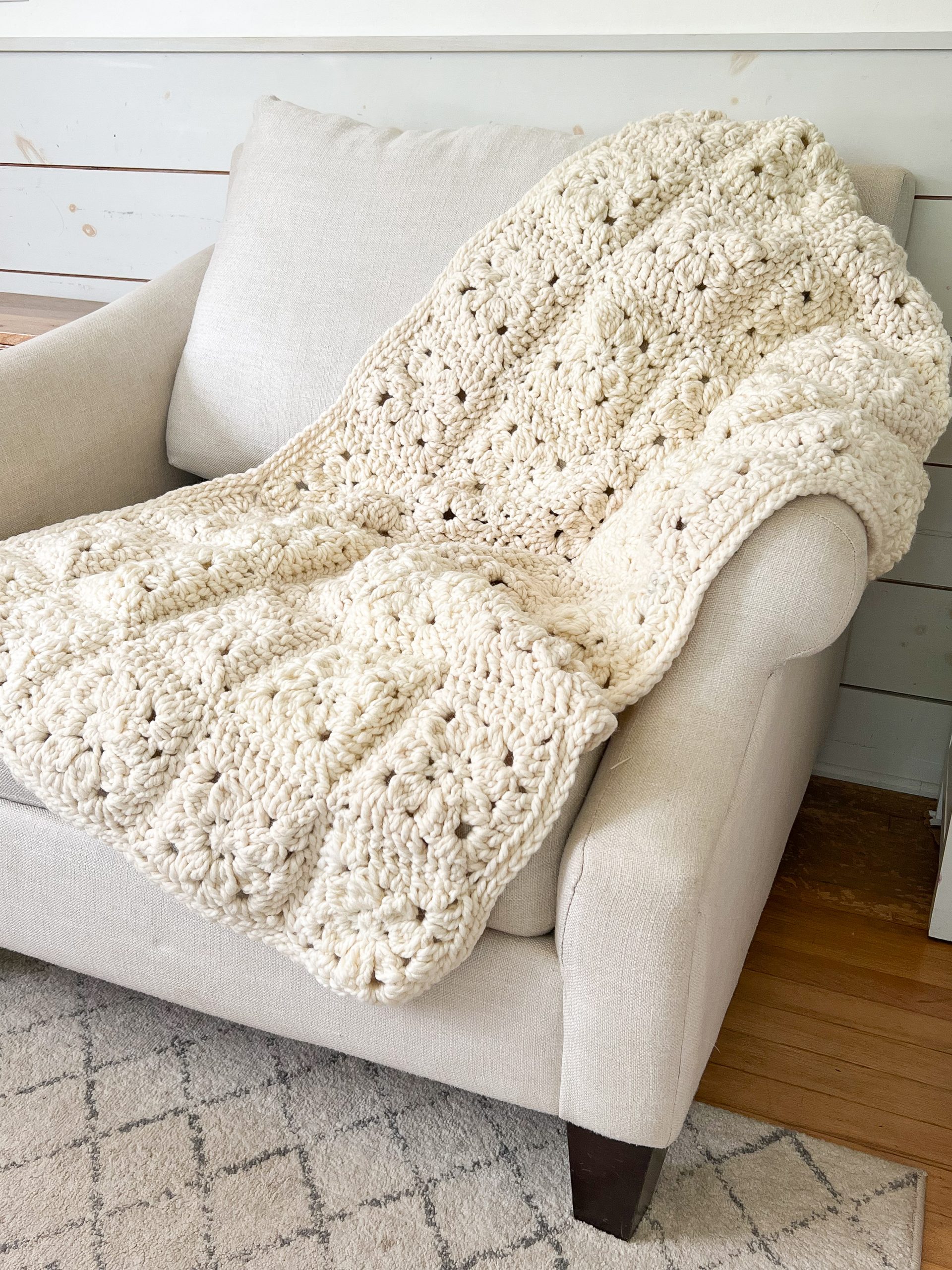 Forget Me Not Afghan Pattern Tutorial | SimplyMaggie.com